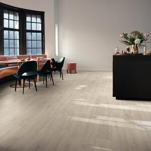 Vinylová podlaha Quick-step - SAMETOVÝ DUB BÉŽOVÝ - BACL40158 | FAVI.cz