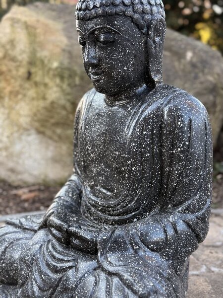 Socha Buddha z terrazza (teraco) 60 cm – ruční výroba Jáva | FAVI.cz
