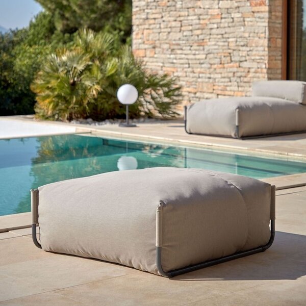 Kave Home Šedozelený zahradní modul/podnožka Square 101 x 101 cm | FAVI.cz